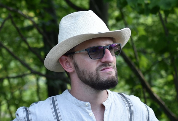 Loc de tras sufletul - Blogul lui Claudiu Constantin